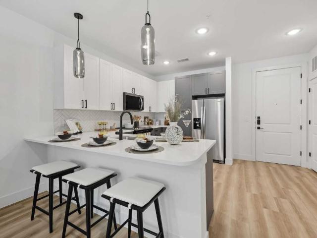 Copper Bishop Arts 2 Bedroom Apartment for Rent at 505 W 8th St, Dallas, TX 75208