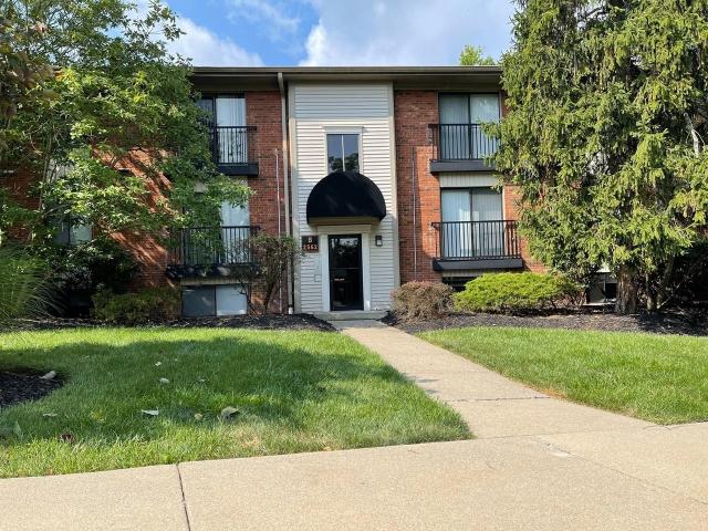 Copper Hill Apartment Homes 2 Bedroom Apartment for Rent at 2572 Spindlehill Dr, Cincinnati, OH 45230 Mount Washington