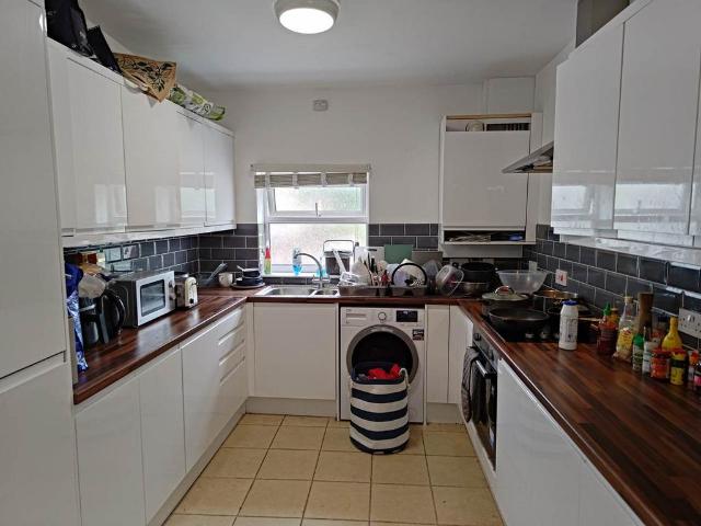 Copper Street, Adamsdown, Cardiff 5 bed terraced house to rent £2,750 pcm £635 pw