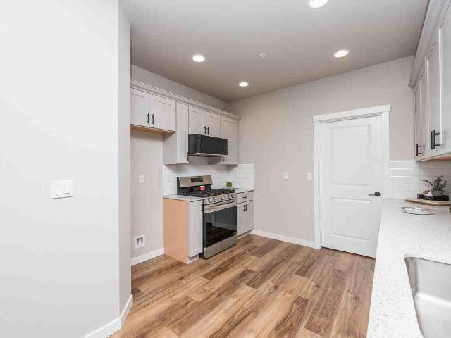 Copperberry Condominiums 2 Bedroom Apartment for Rent at 4002 10th St Se, Puyallup, WA 98374