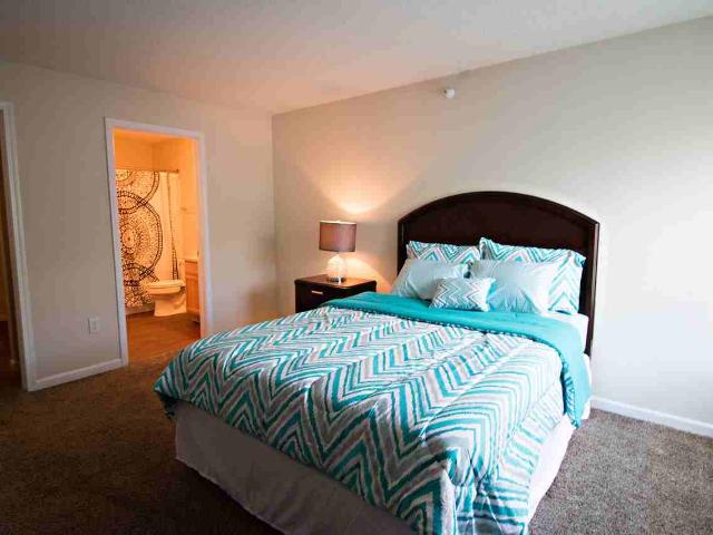 CopperCreek 3 Bedroom Apartment for Rent at 2704 E Kanesville Blvd, Council Bluffs, IA 51503