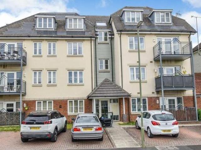 Coppice Square, Aldershot, 1 Bedroom Apartment