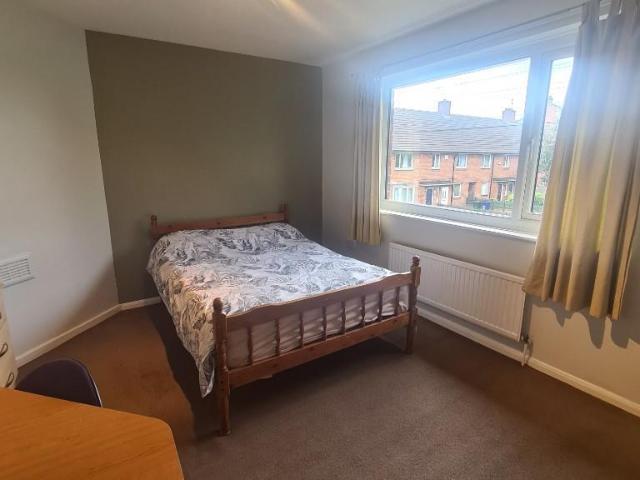 Coppice Way, Newcastle upon Tyne NE2 4 bed flat to rent £1,850 pcm £427 pw