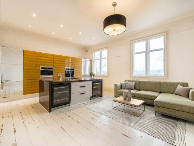 Copse Hill, West Wimbledon, SW20, London