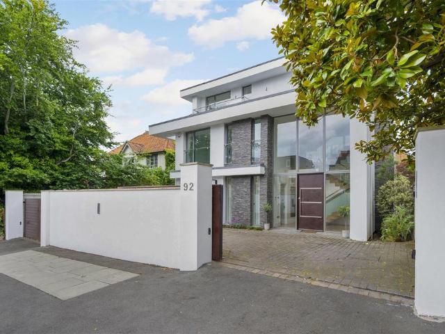 Copse Hill, Wimbledon, SW20 5 bed detached house to rent £18,000 pcm £4,154 pw