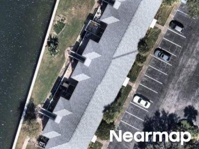 Coquina Key Dr SE Apt C