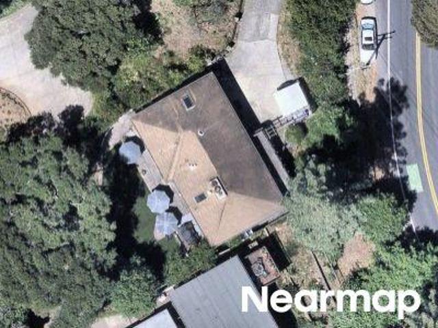 Corte Madera Ave