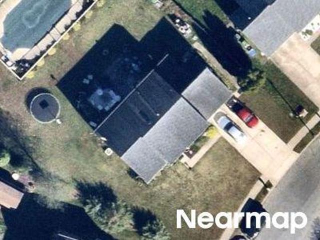 Cortland Ln