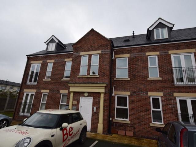 Corunna Court, Wrexham LL13, 2 bed flat to rent, £825 pcm | PrimeLocation