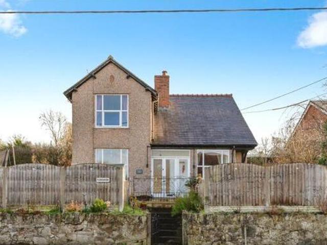 Corwen Road, Mold, 4 Bedroom Detached
