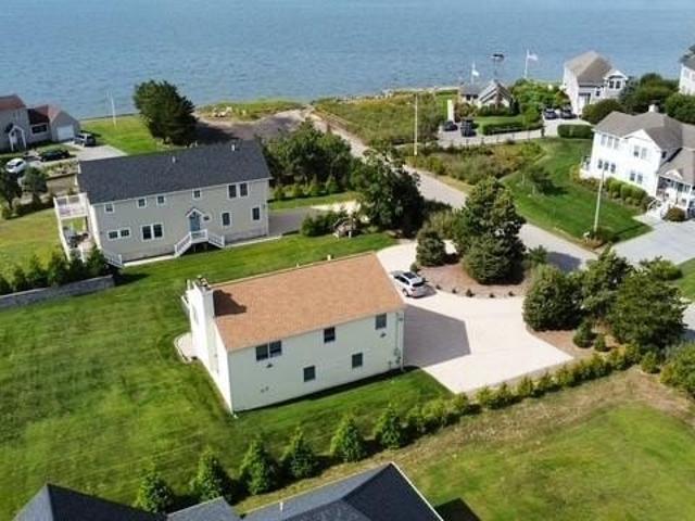Corwin Ln, Hampton Bays, Home For Sale