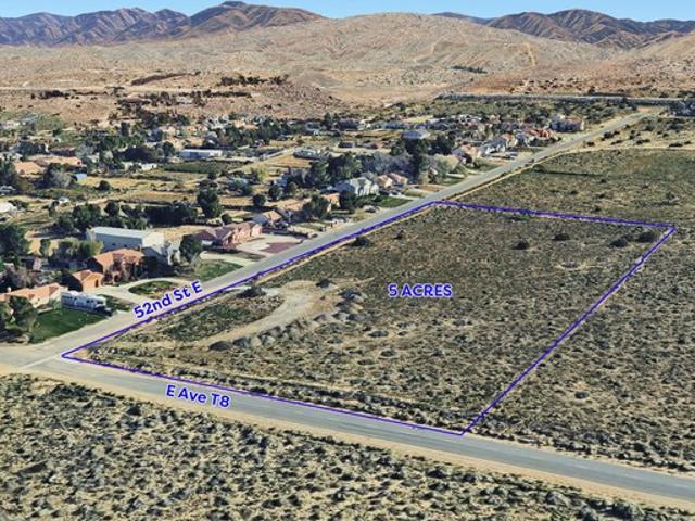 Cor Ave, Palmdale, CA 93552