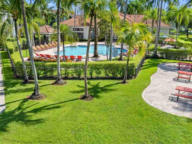 Coral Vista 3 Bedroom Apartment for Rent at 8090 Nw 96th Ter, Tamarac, FL 33321 Westwood Community South