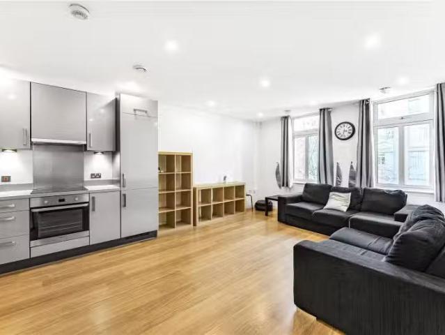 Coral Apartments, Salton Square, London, E14 7GL
