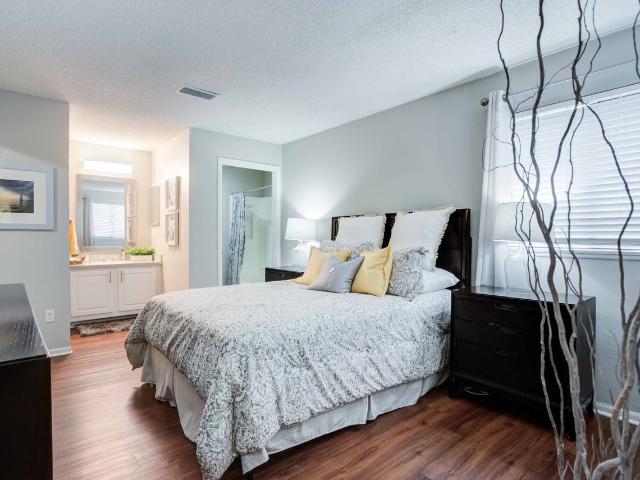Coral Club Apartment Homes 2 Bedroom Apartment for Rent at 5970 35th St W, Bradenton, FL 34210
