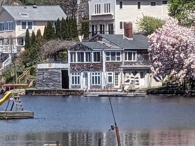 Coral Hill Rd, Essex, Home For Sale