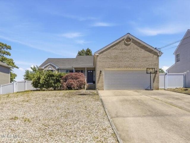 Coral Ln, Stafford Township, Home For Sale
