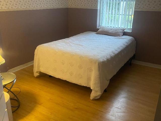 CORAL SPRINGS ROOM FOR RENT