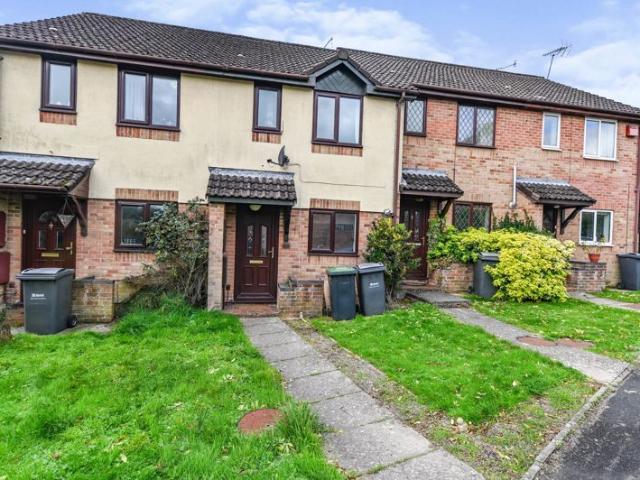 Coralin Grove, Waterlooville PO7, 2 bed terraced house to rent, £1,350 pcm | PrimeLocation