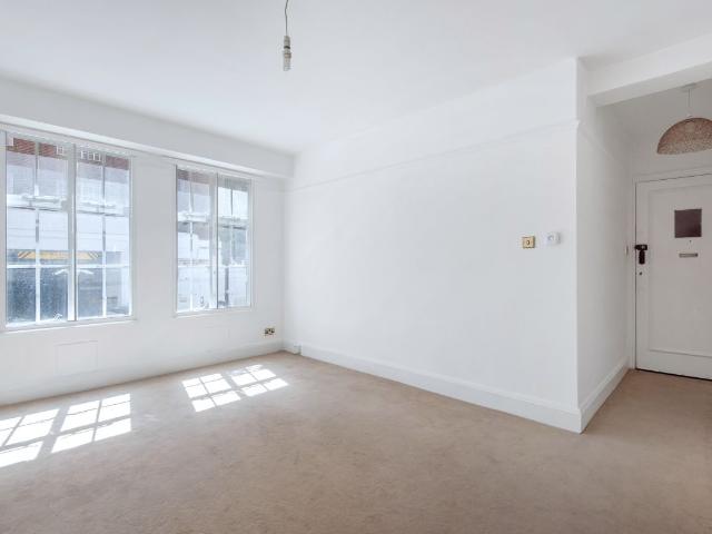 Coram Street, London WC1N, Studio to rent, £1,850 pcm | PrimeLocation