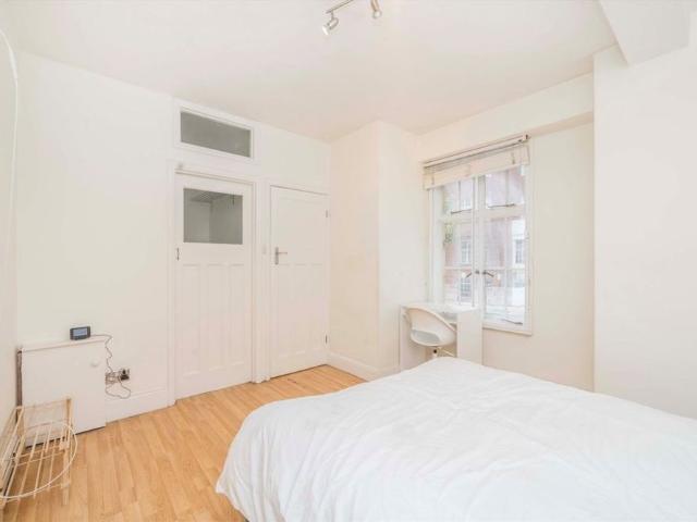 Coram Street, WC1N, London