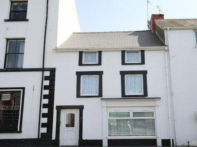 Corbett Square, Tywyn, 5 Bedroom Town