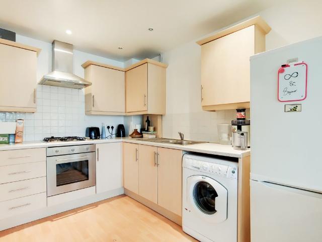 Corbins Lane, South Harrow HA2, 1 bed flat to rent, £1,500 pcm | PrimeLocation