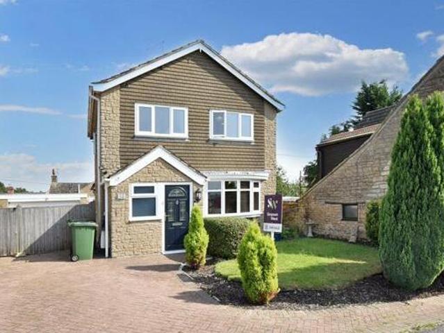 Corby Road, Stanion, 3 Bedroom Detached