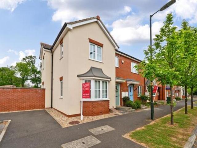 Cordeaux Drive, Grimsby, 3 Bedroom End