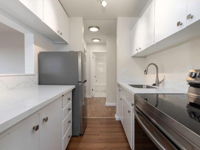 Cordova Apartments 1 Bedroom Apartment for Rent at 433 Belmont Ave E, Seattle, WA 98102 Broadway