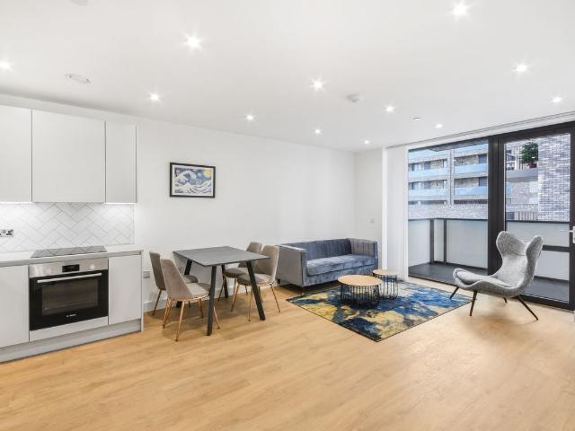 Cordwainer House, Aberfeldy Village, 64 New Village Avenue, Poplar, London E14, 2 bed flat to rent, £2,450 pcm | PrimeLocation