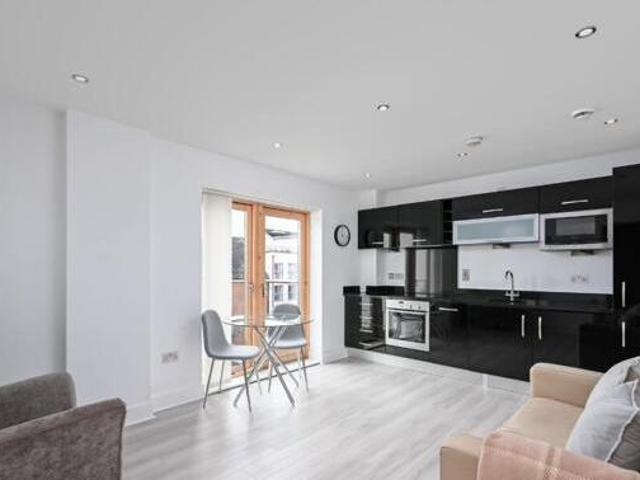 Cordwainers Court, Hungate, 2 Bedroom Apartment