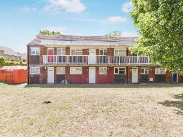 Corelli Road London SE3 1 bed flat to rent £1,550 pcm £358 pw