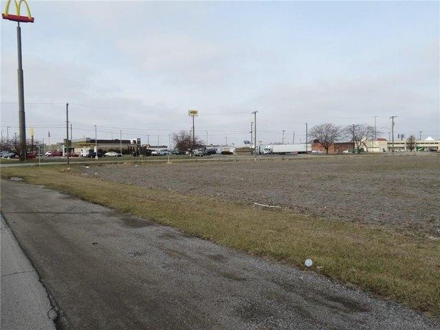 Corey Blvd, Crawfordsville, IN 47933