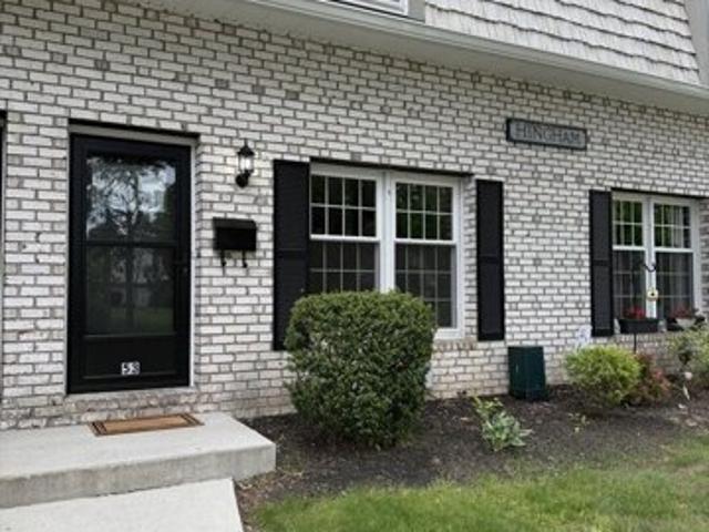 Corey Colonial Unit,agawam, Condo For Sale