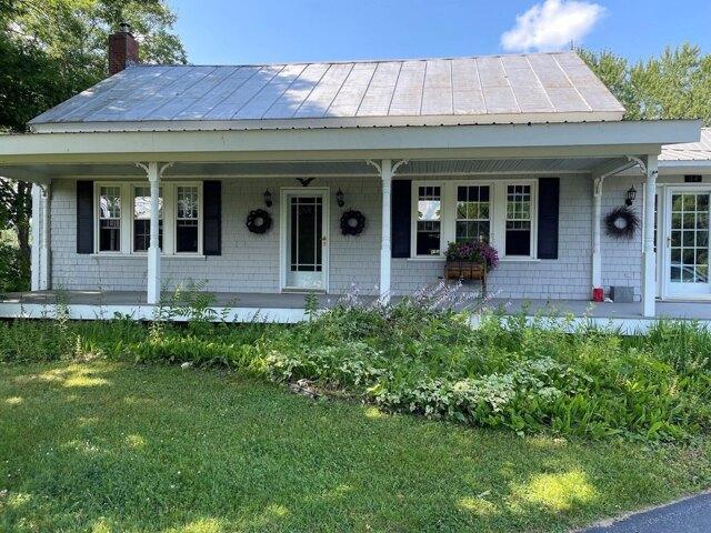 Corinna Rd, Saint Albans, Home For Sale
