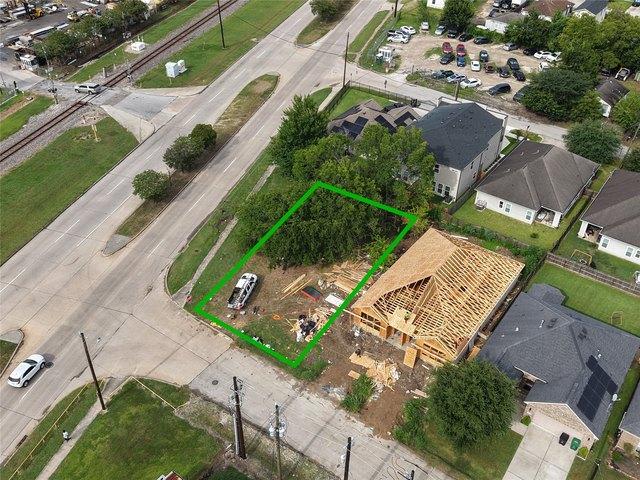 Corinth St, Houston, TX 77051