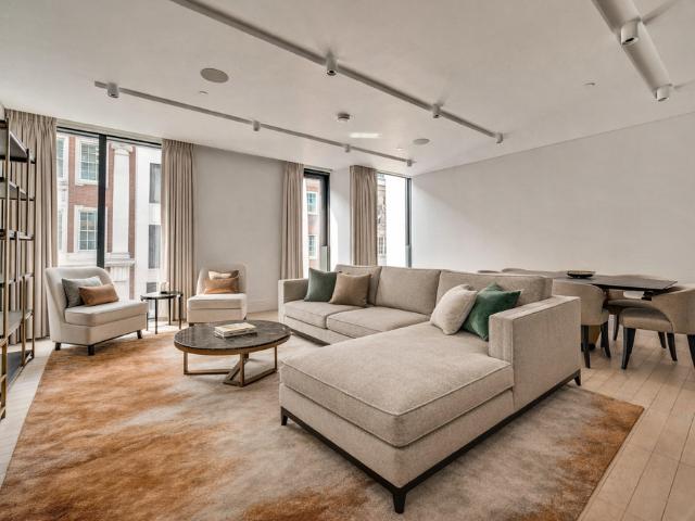 Cork Street, W1S 3 bed flat to rent £15,000 pcm £3,462 pw
