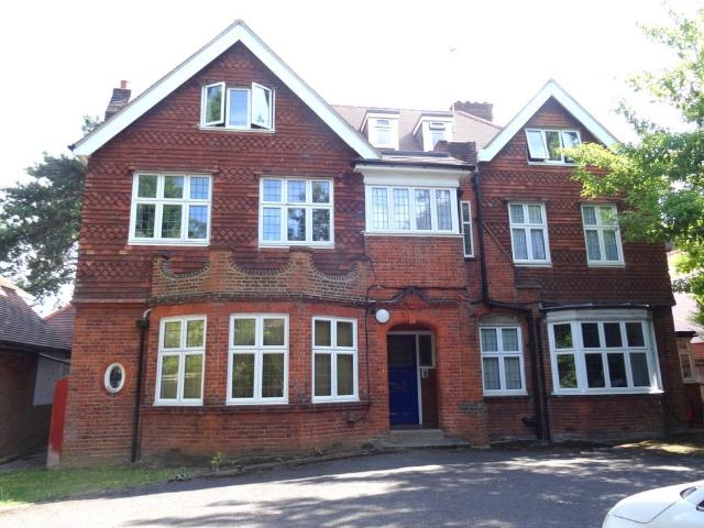 Corkran Road, Surbiton KT6, 1 bed flat to rent, £1,225 pcm | PrimeLocation