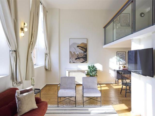 Cormont Road, London, SE5 1 bed flat to rent £4,200 pcm £969 pw