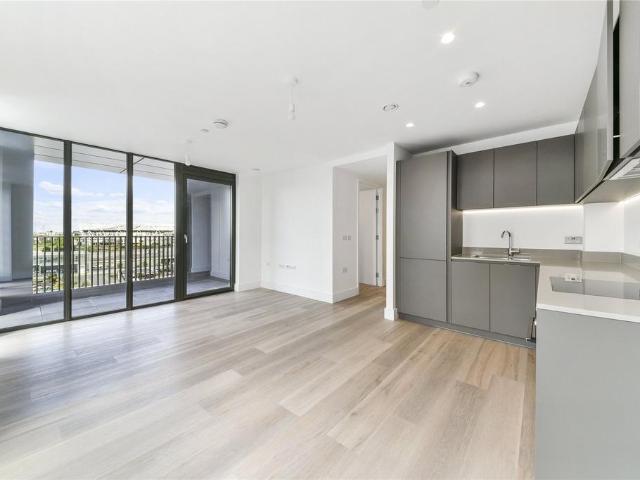 Corn House, 10 Marshgate Lane. 1 bed apartment to rent £2,300 pcm £531 pw