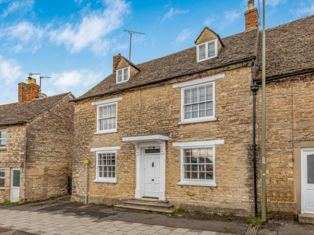 Corn Street, Witney 4 bed end of terrace house to rent £2,250 pcm £519 pw