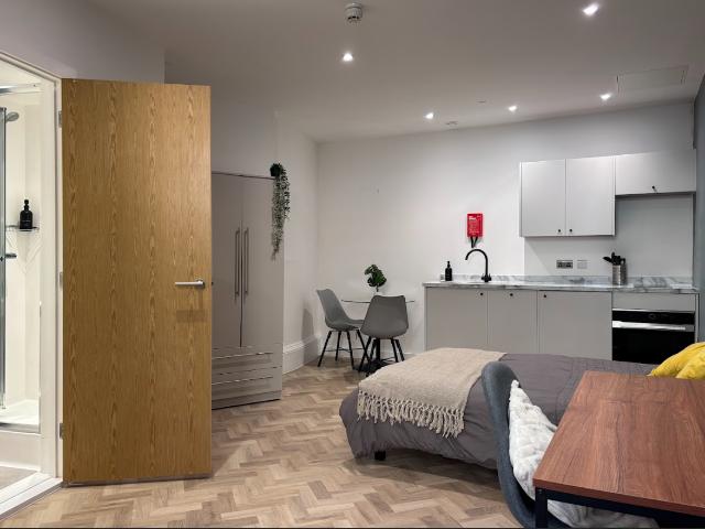 Corn Street, Bristol BS1, Studio to rent, £1,300 pcm | PrimeLocation