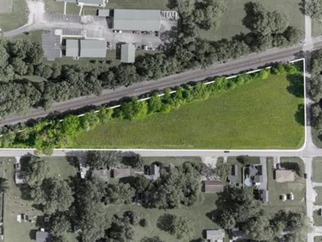 Cornbread Rd, Yorktown, IN 47396