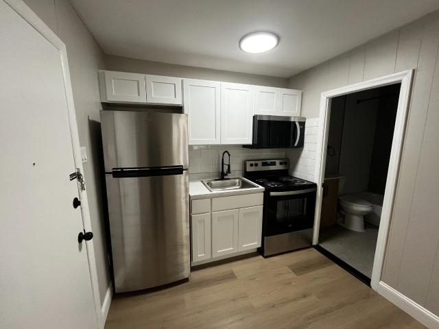 Cornell Manor Apartments