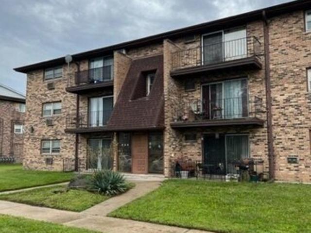 Cornell Ave Apt D, Calumet City, Home For Rent