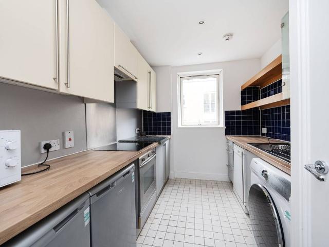 Cornell Building, Coke Street, Aldgate, London E1, 2 bed flat to rent, £3,500 pcm | PrimeLocation