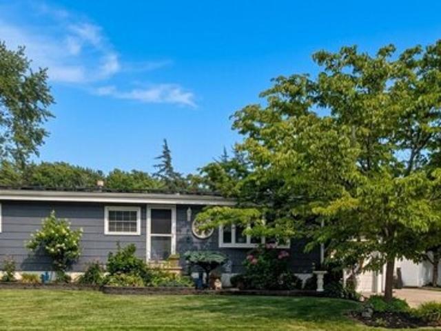 Cornell Dr, Hazlet, Home For Sale