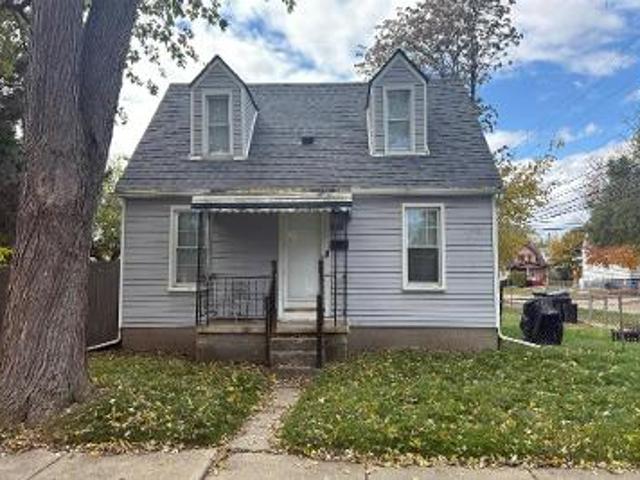 Cornell St