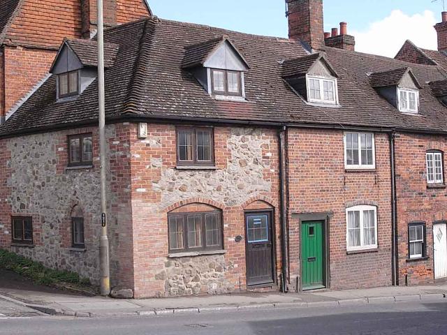 Corner Cottage, 1, Barn Street Marlborough, Marlborough 1 bedroomProperty for lettings Mcfarlane